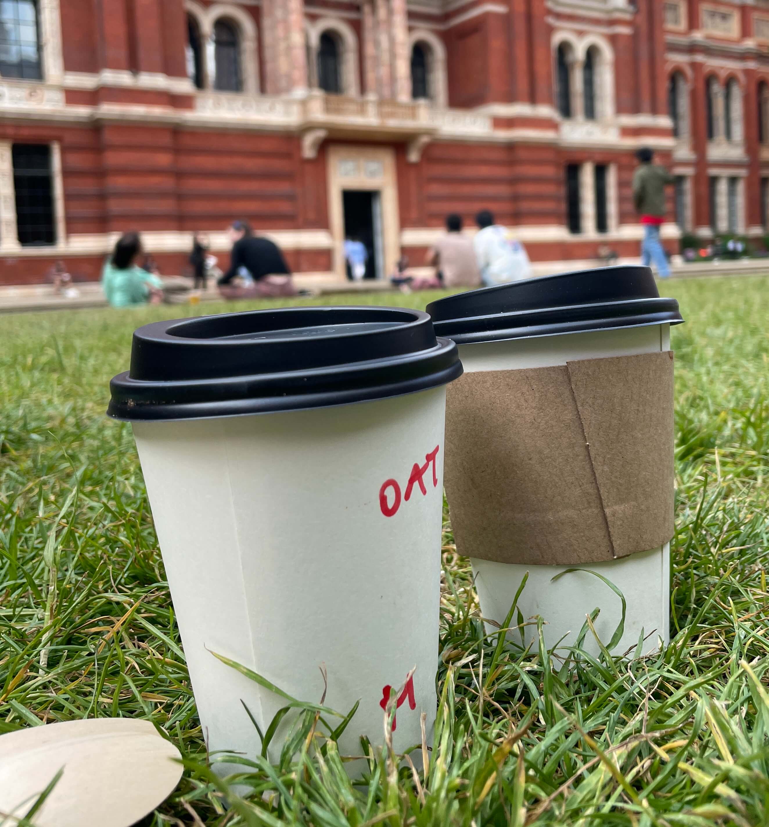 Coff-Coff-Coffee – Climbing Moss